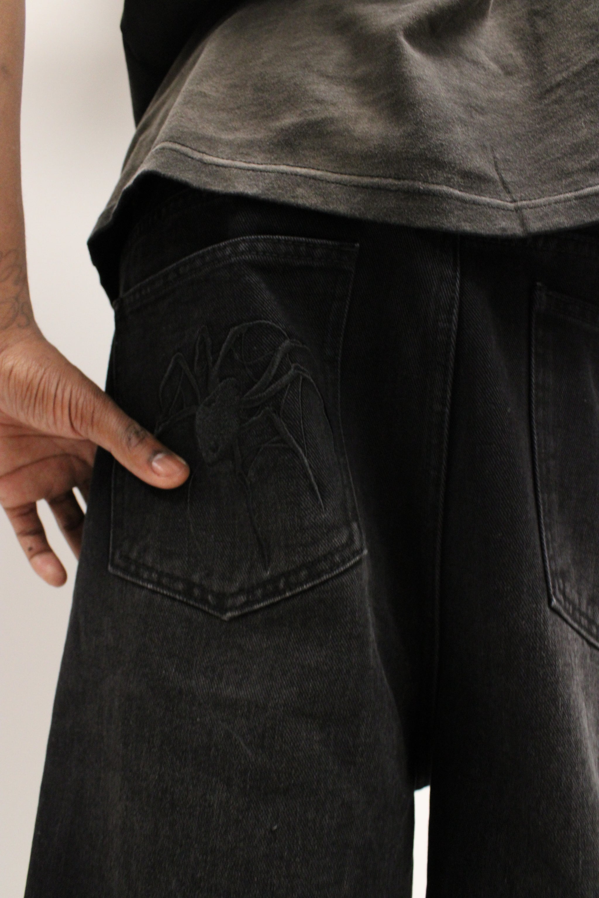 SPIDER JORTS – Persona